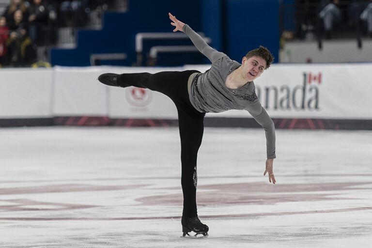 Roman Sadovsky wins his second Canadian figure skating title